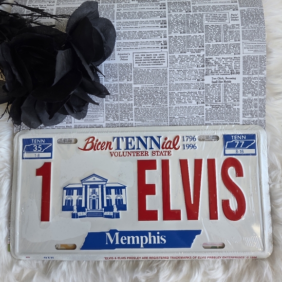 Vintage | Wall Decor | Rare Vintage Bicentennial Elvis License Plate ...